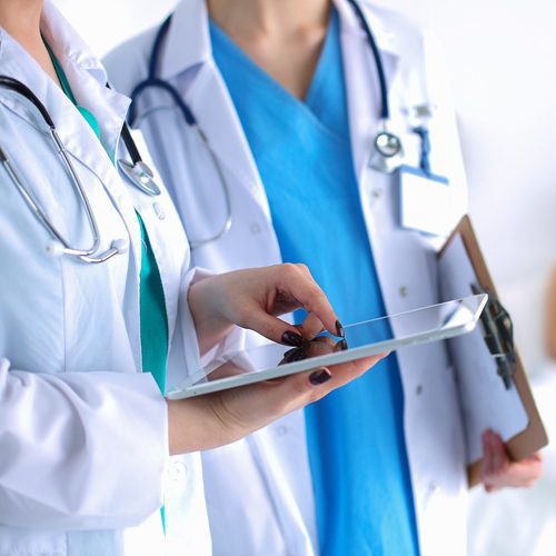 O que 2021 reserva para os enfermeiros e para a profissão de enfermagem ...